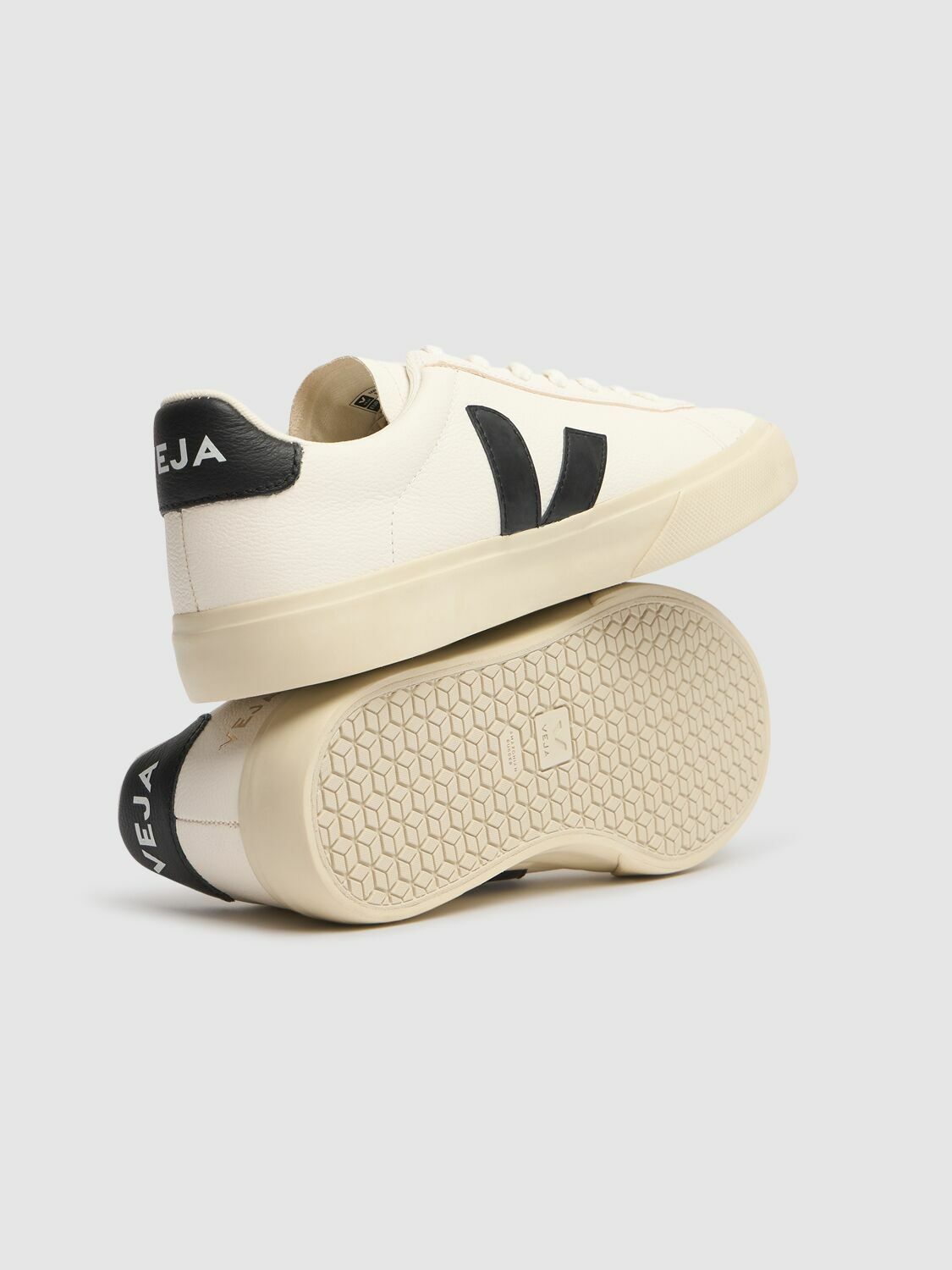 VEJA Campo Chrome-free Sneakers VEJA