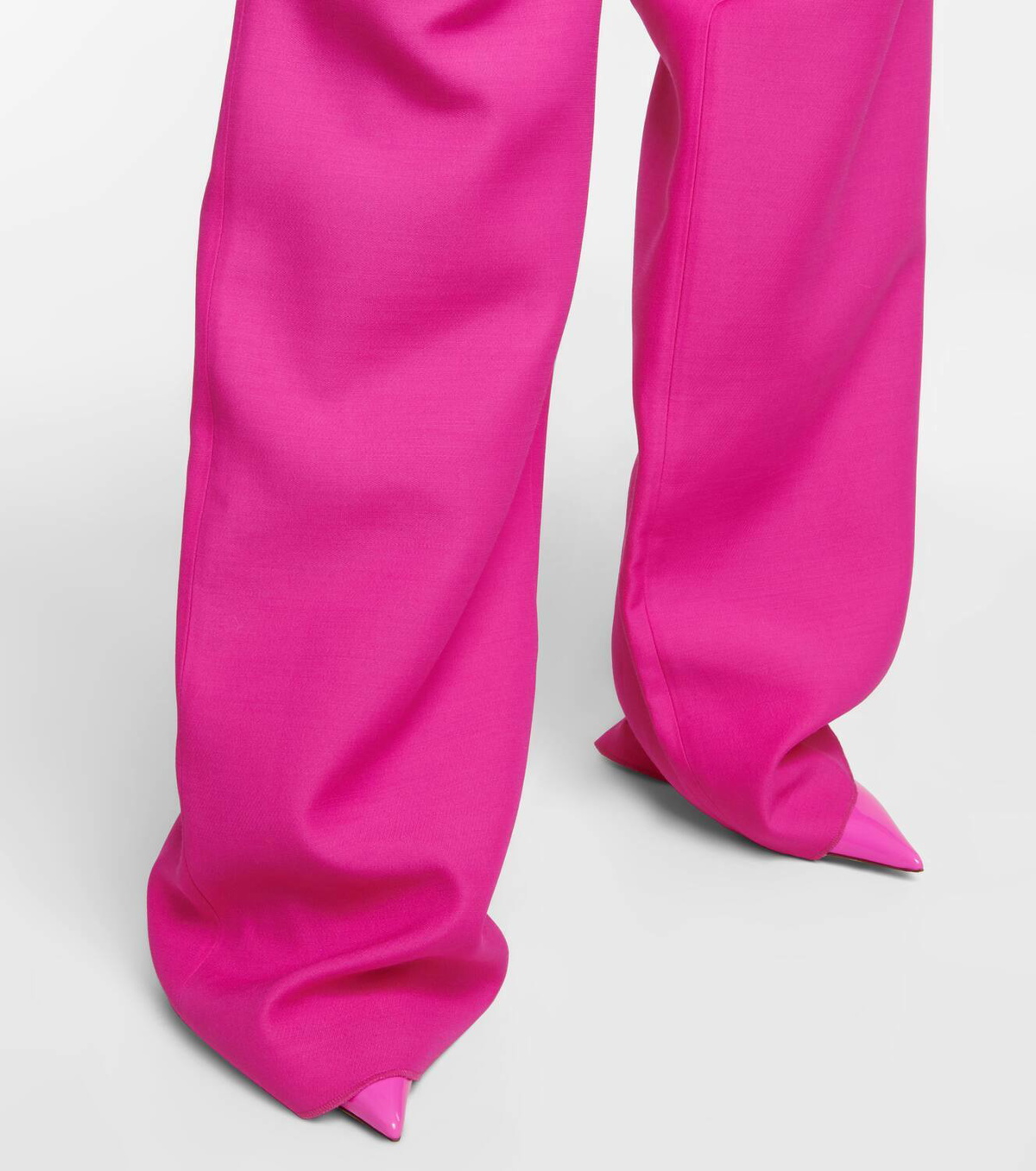Valentino Crêpe Couture off-shoulder jumpsuit Valentino Valentino Crêpe Couture off-shoulder jumpsuit Valentino