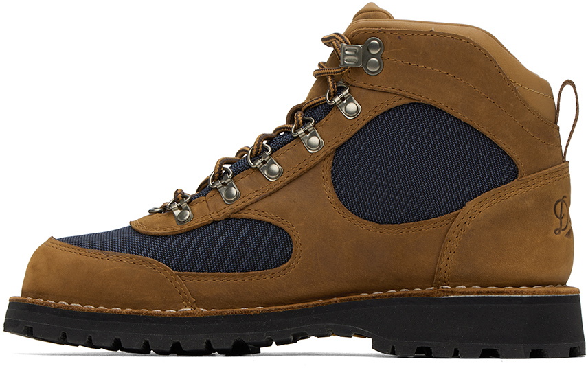 Danner Tan & Navy Cascade Crest Boots Danner
