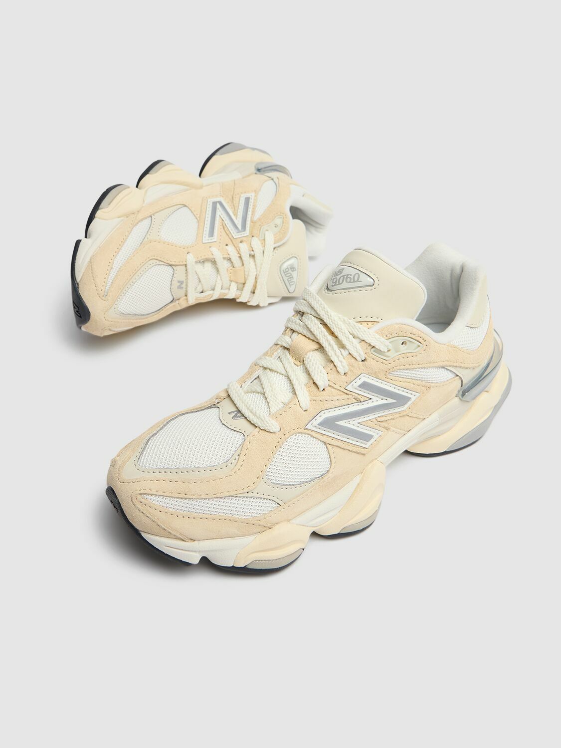 NEW BALANCE U9060 Sneakers New Balance
