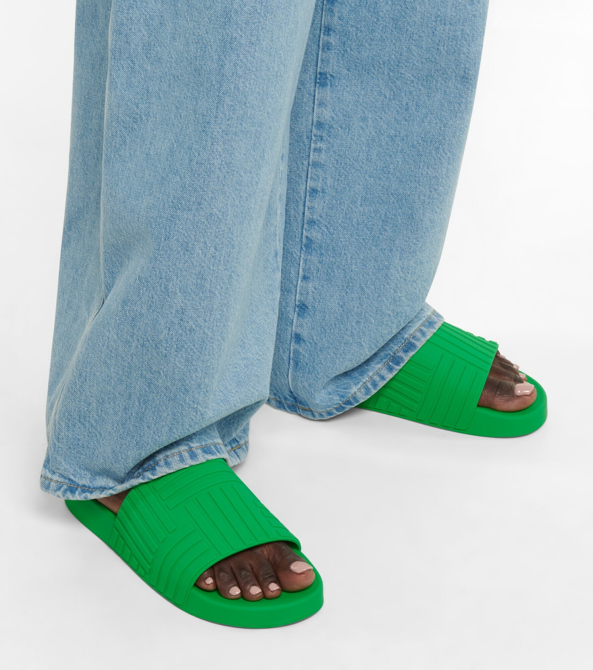 Bottega Veneta - Slider embossed rubber slides Bottega Veneta