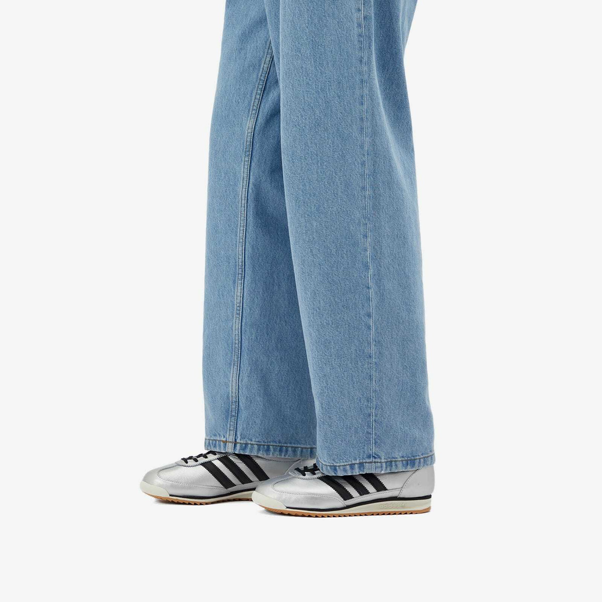 Adidas Women's Sl 72 OG W in Silver/Core Black/Off White adidas