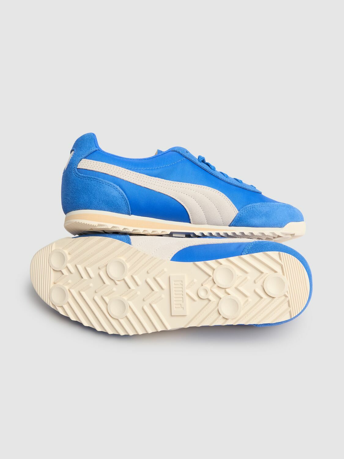 PUMA Arizona Sneakers Puma