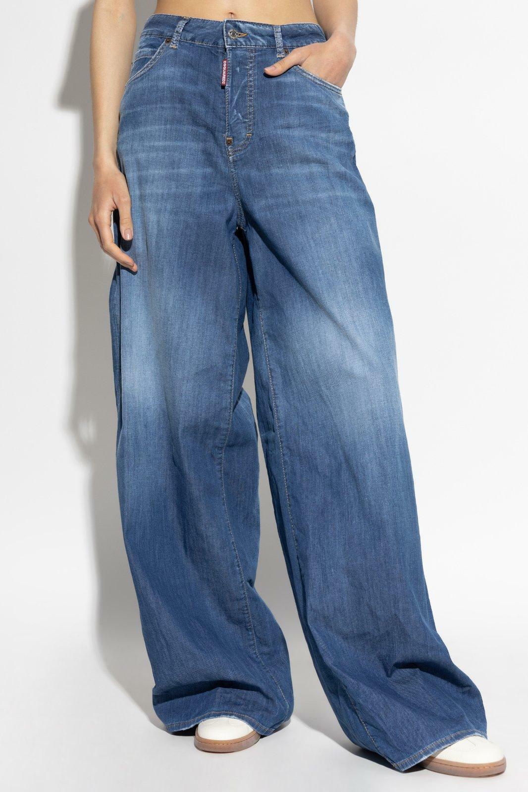 Dsquared2 Summer Lovers Medium Wash Traveller Jeans Dsquared2