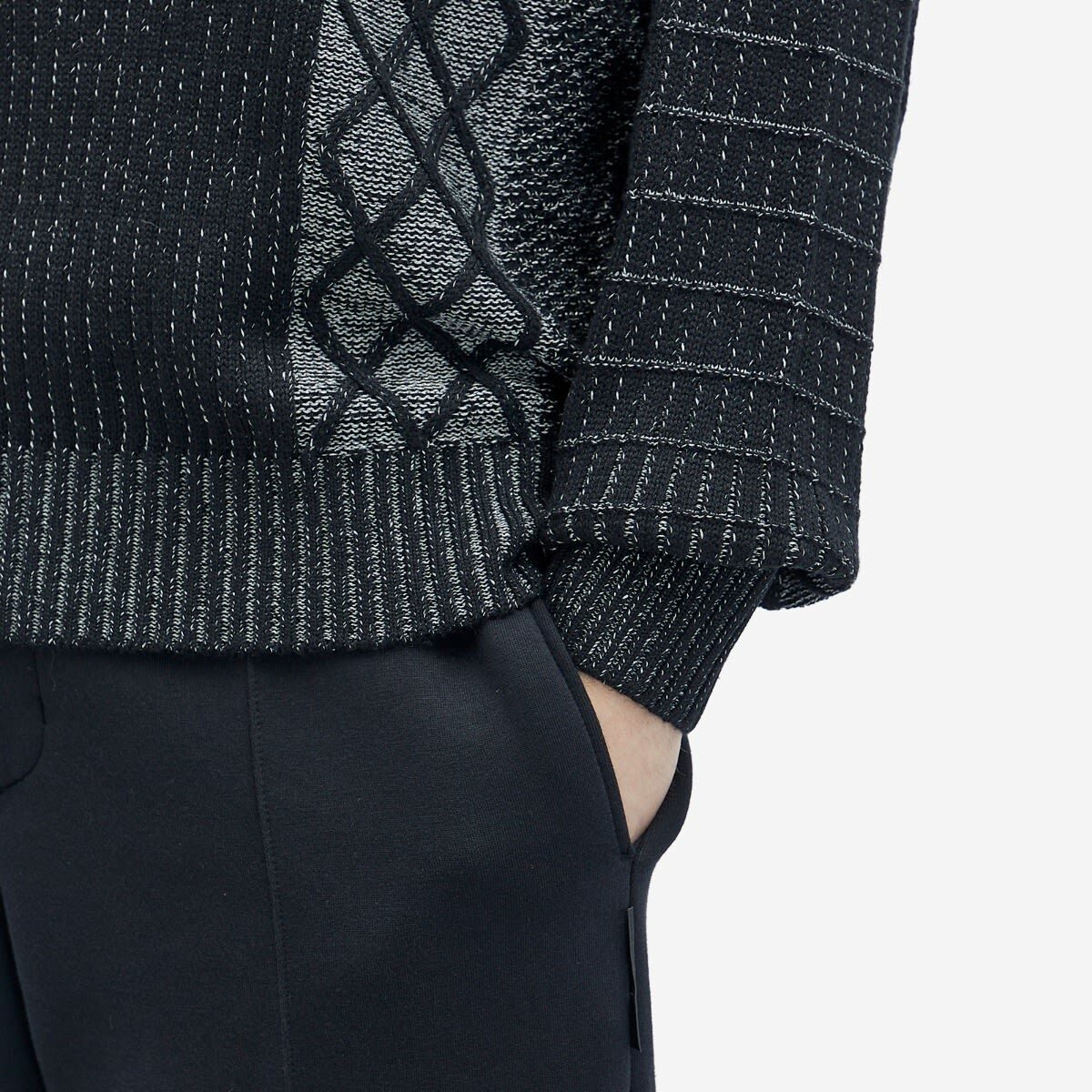 Nike Men's Apparel Tech Sweater in Black/Silver Nike