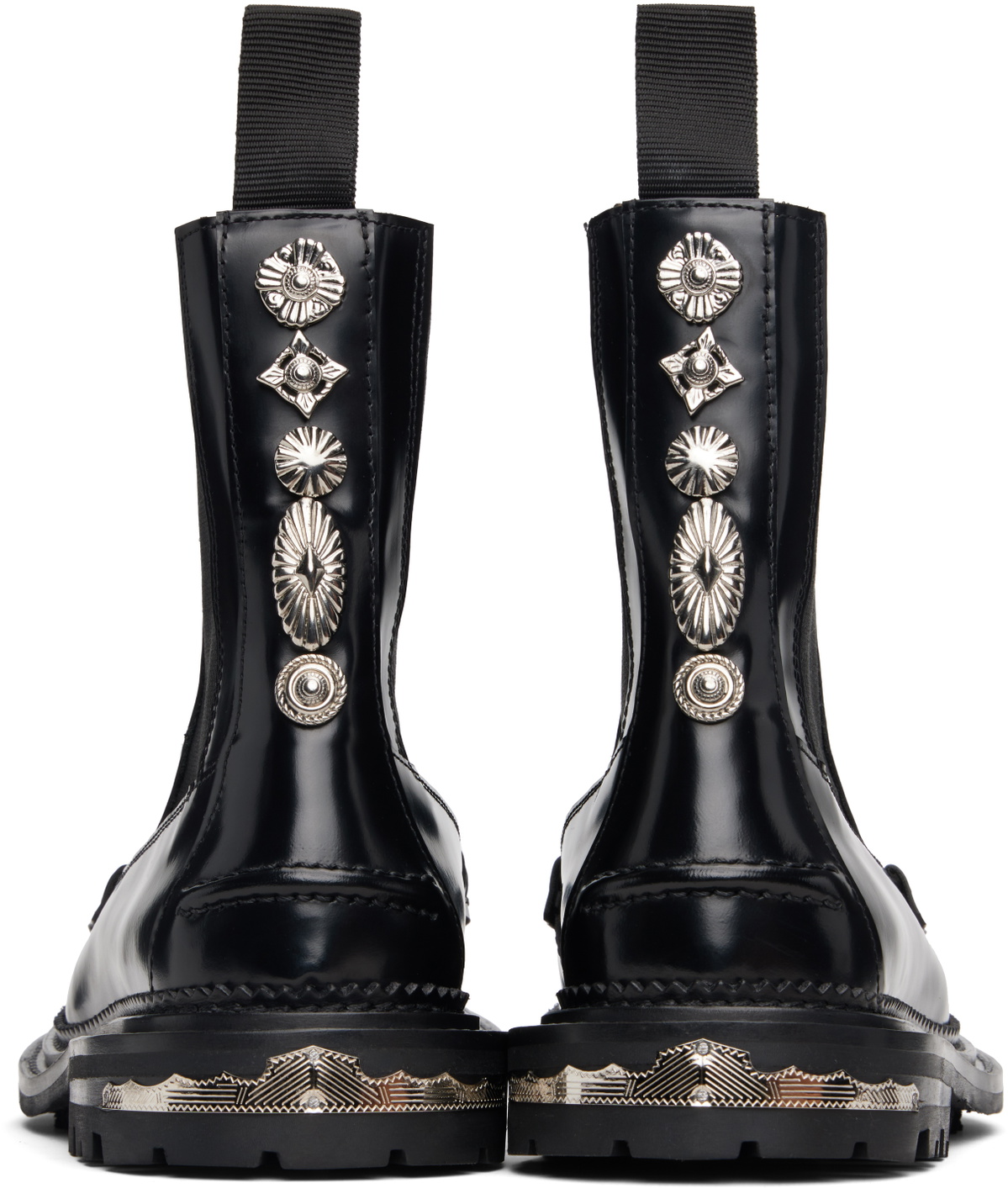 Boots Toga Pulla