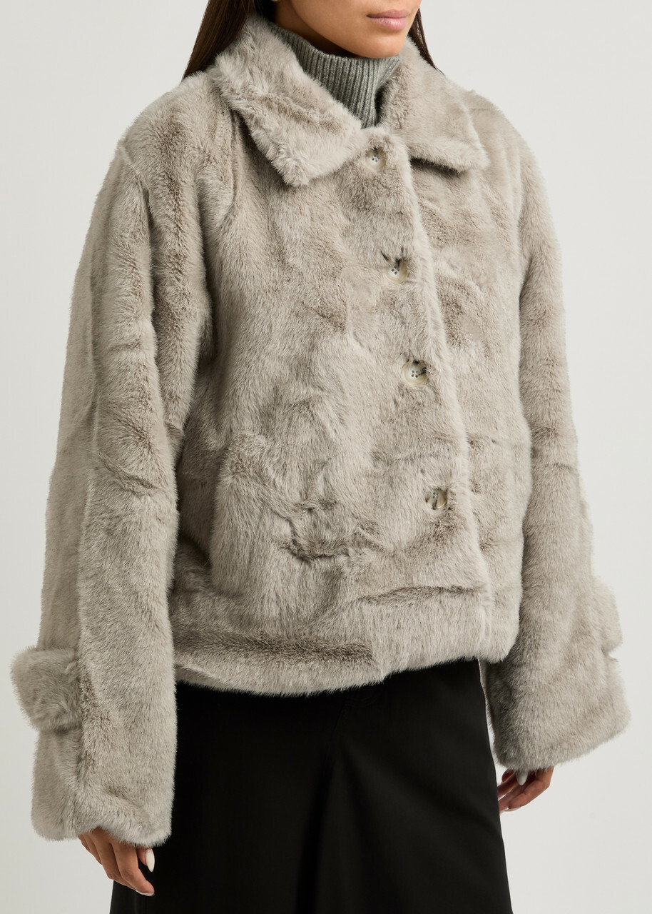 Meotine Kelly Cropped Faux fur Jacket Grey Meotine