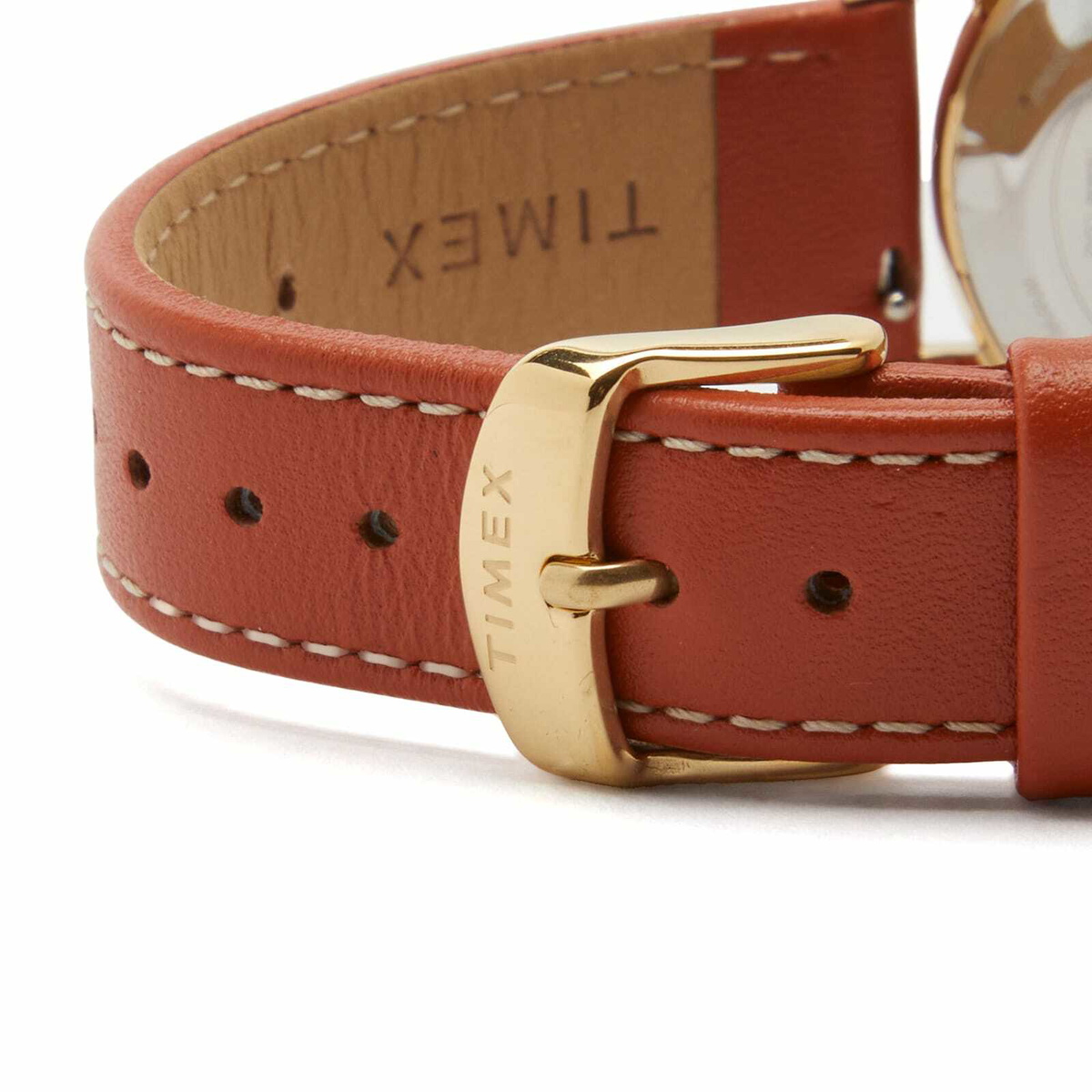 Timex x Peanuts Marlin Hand-Wound “Tennis Series” Watch in Gold/Green Timex