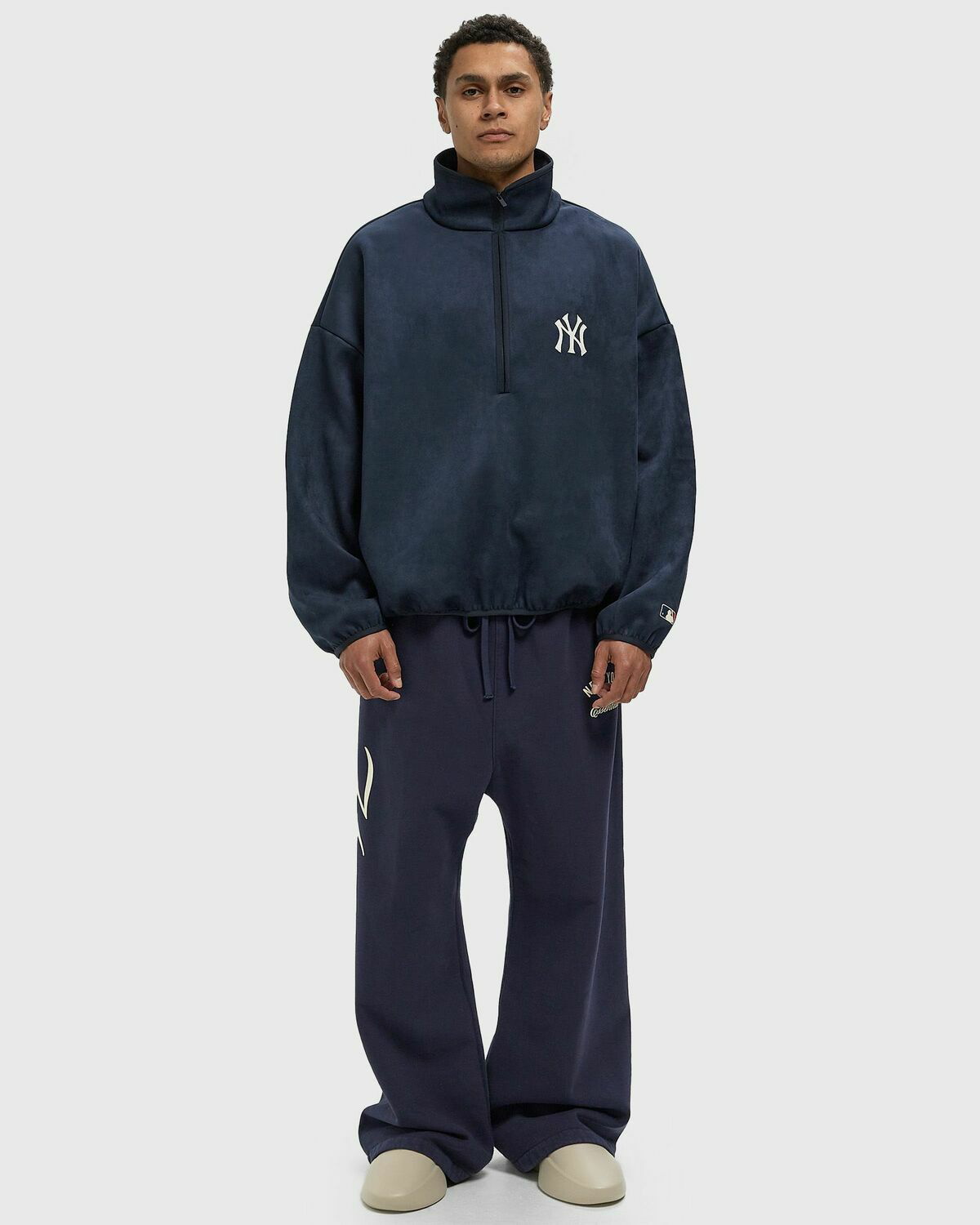 Fear of God Essentials YANKEES MODERN HALF ZIP Black Mens Half-Zip Fear ...