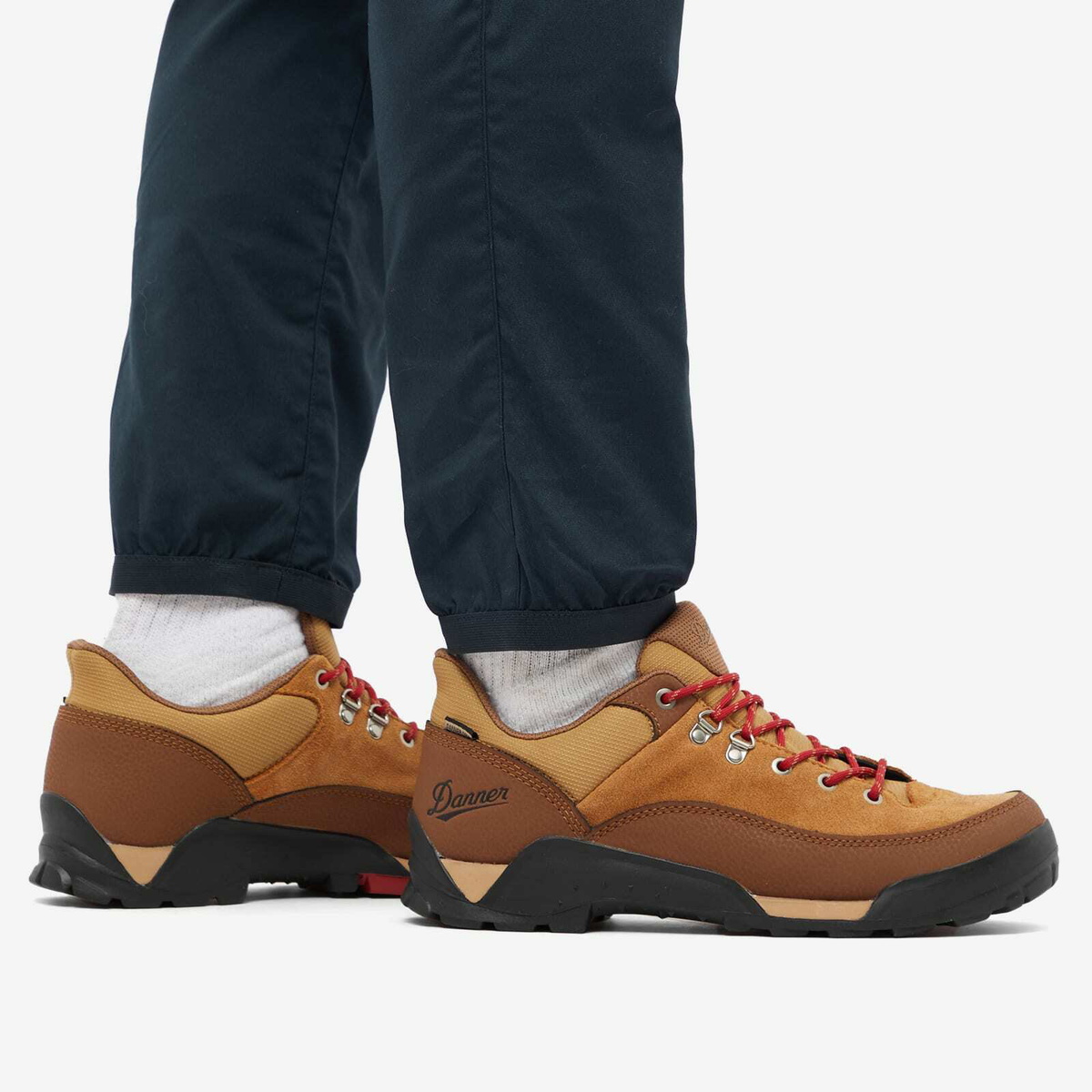 Danner Men's Panorama Low Shoe in Brown/Red Danner