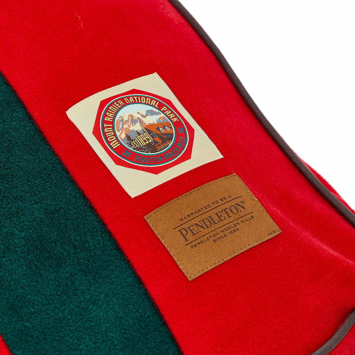 Pendleton National Park Pet Napper Bed - Small in Mount Rainer Pendleton