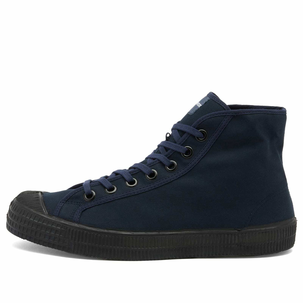 Novesta Men's Star Dribble Wax Cotton in Navy Novesta