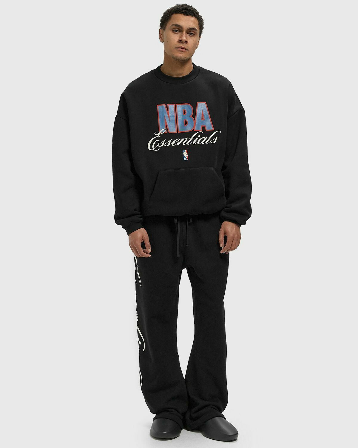 Fear of God Essentials NBA 90'S CREWNECK SWEATSHIRT Black Men Fear Of ...