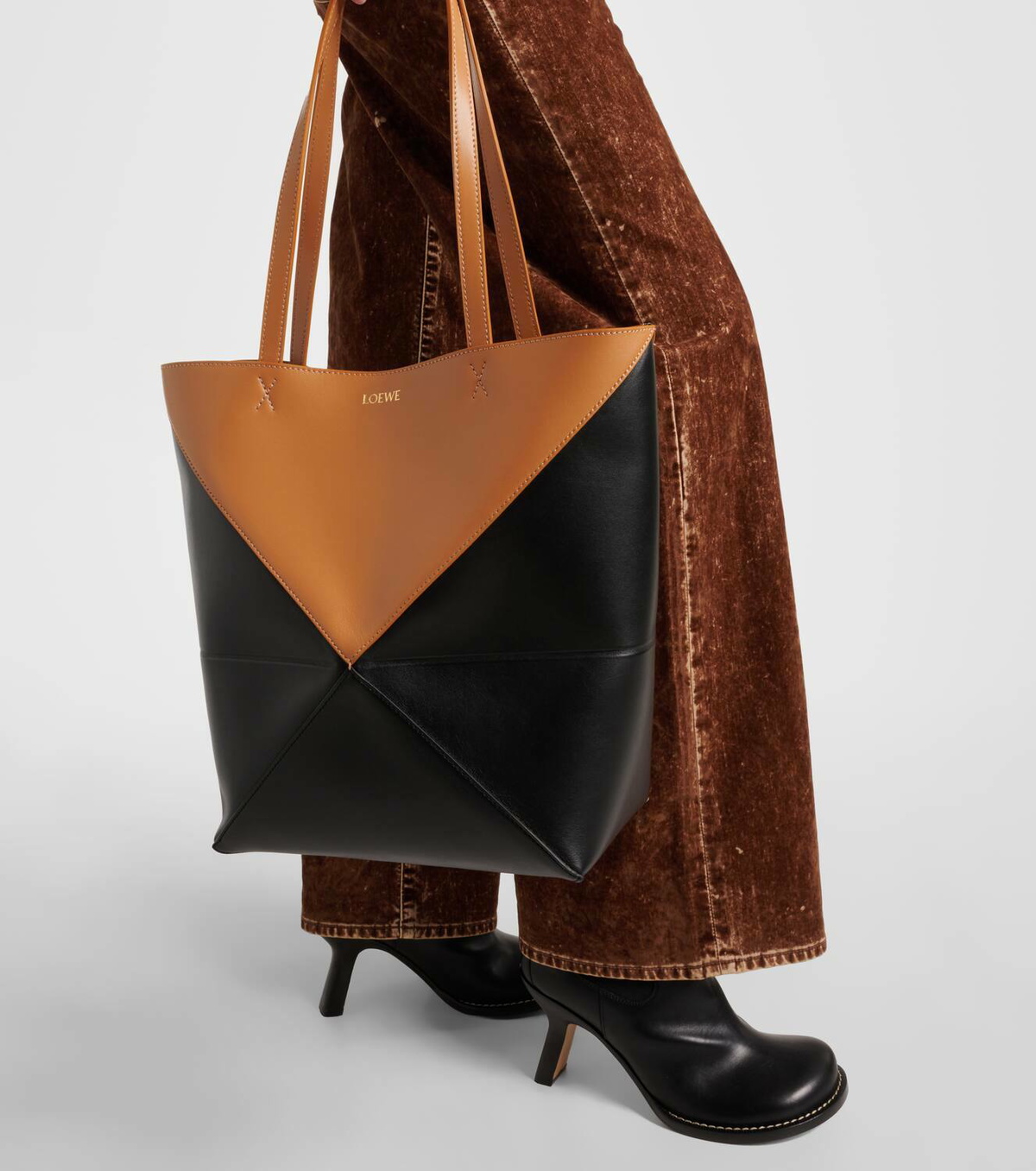Loewe Logo leather tote bag Loewe