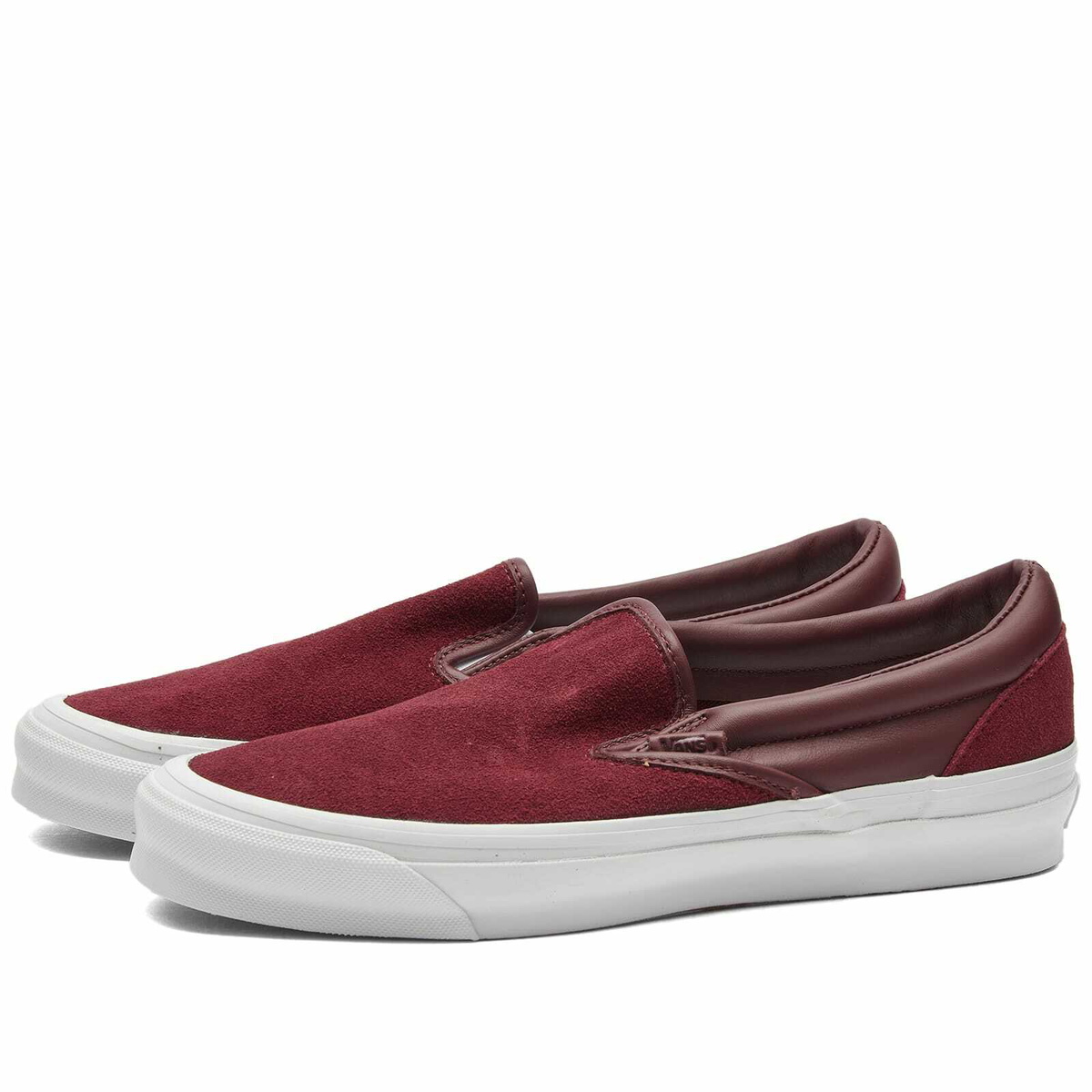 Vans Vault Women's UA OG Classic Slip-On LX Sneakers in Suede Leather Port Vans