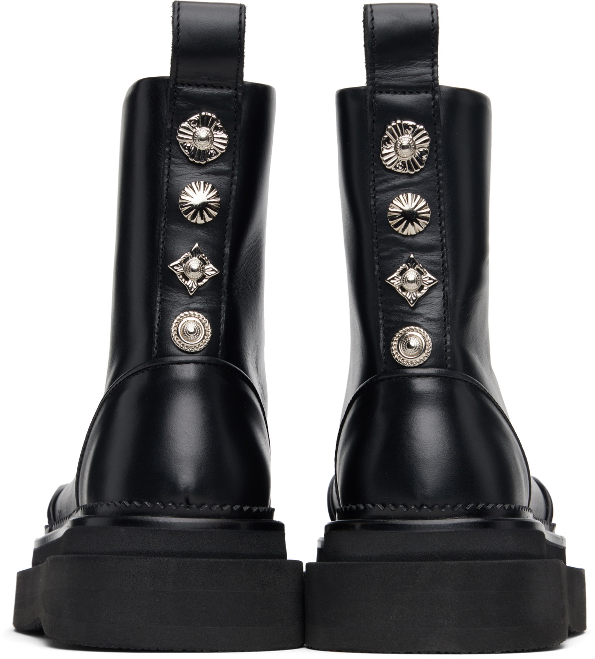 Boots Toga Pulla