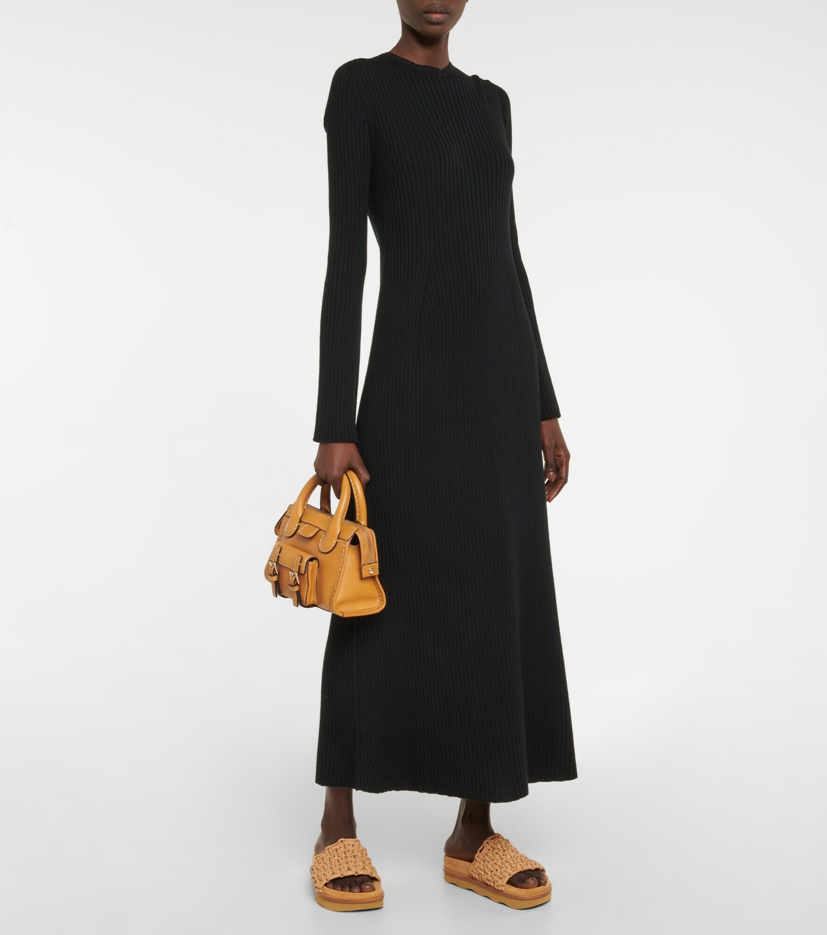 Chloe - Wavy woven leather slides Chloe