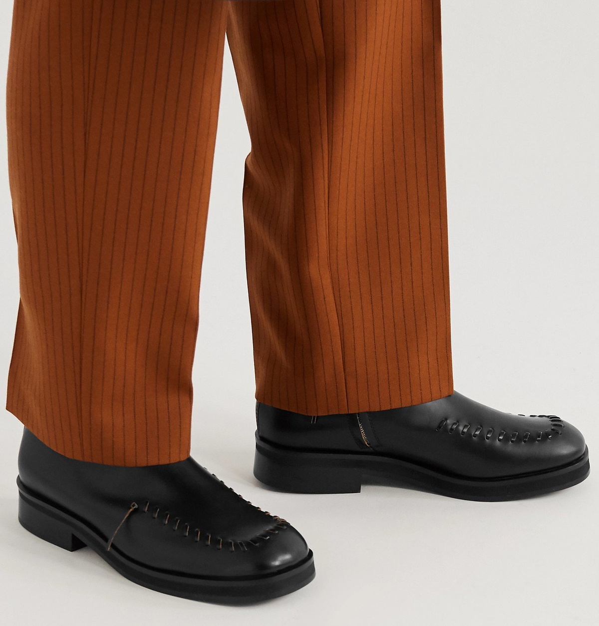 JW Anderson - Whipstitched Leather Chelsea Boots - Black JW Anderson