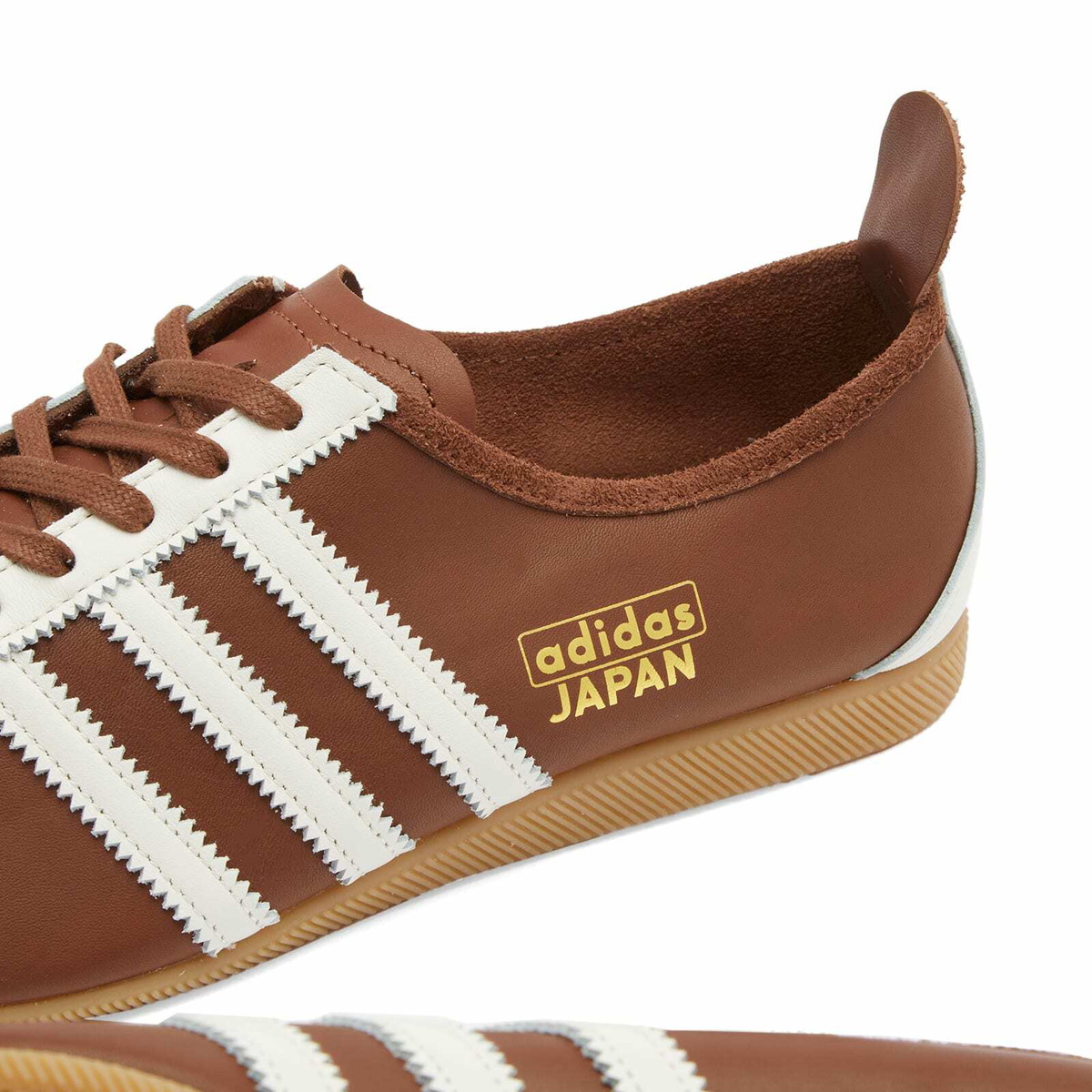 Adidas Japan OG Sneaker in Brown/Cloud White/Cardboard adidas