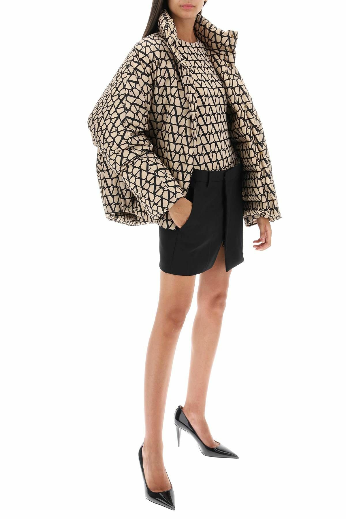 VALENTINO GARAVANI toile iconographe oversized puffer jacket Beige ...